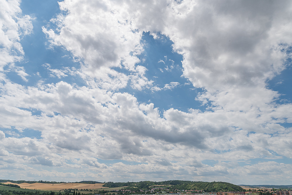 Photo #407 with sky, many-clouds, medium-clouds, day | FlyingArchitecture