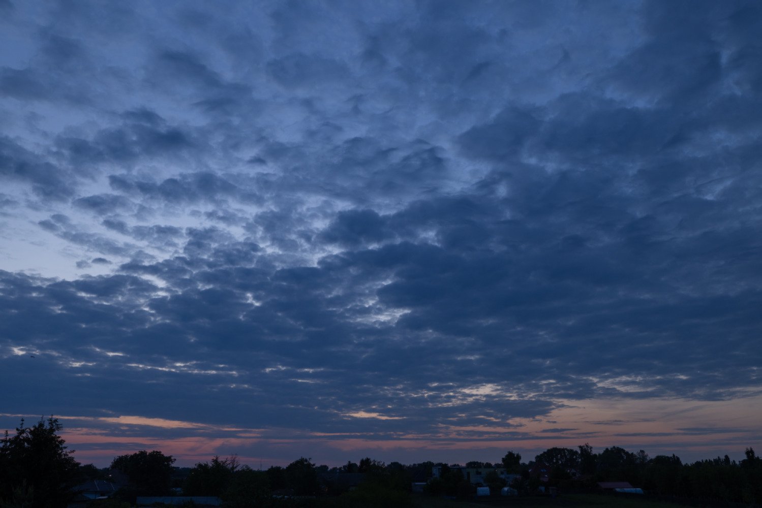 Photo #3702 with sky, clouds, medium-clouds, dusk | FlyingArchitecture