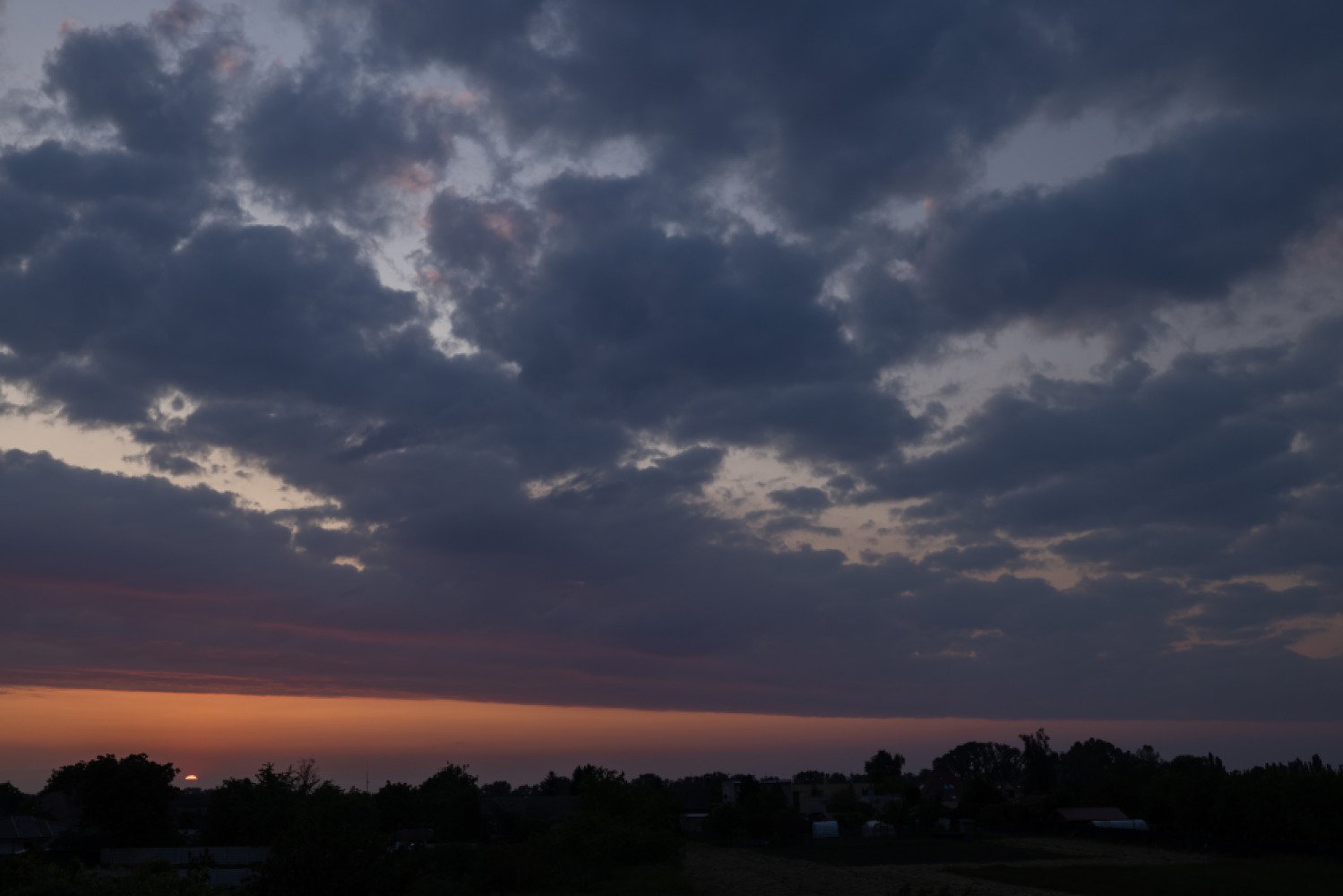 Photo #3763 with sky, clouds, medium-clouds, dusk | FlyingArchitecture