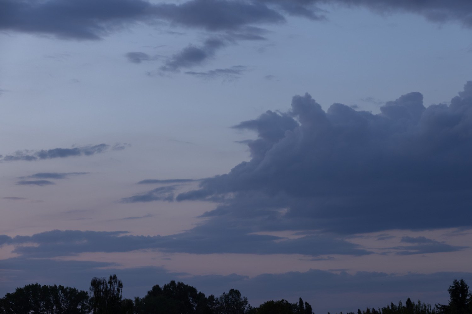 Photo #3859 with sky, clouds, medium-clouds, dusk | FlyingArchitecture