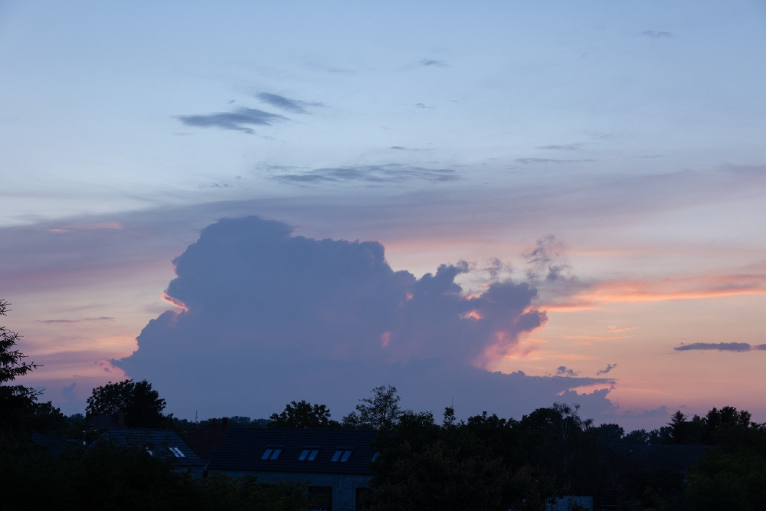 Photo #3863 with sky, clouds, medium-clouds, dusk, sunset | FlyingArchitecture